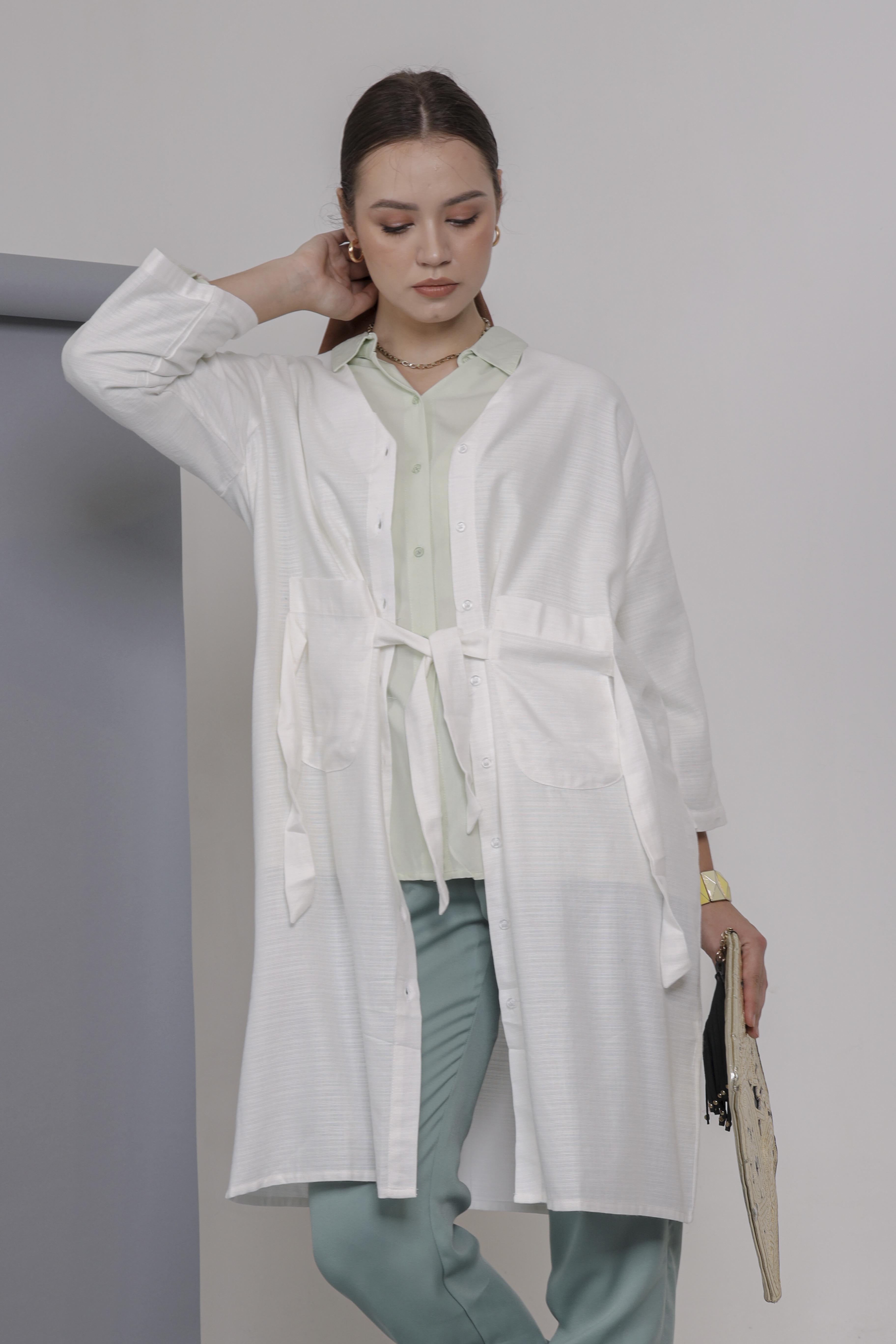 Delika Outer | Hava Indonesia