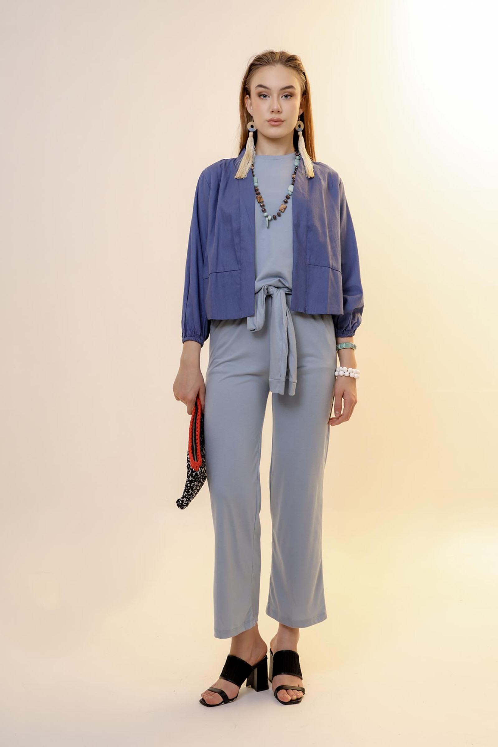 Friya Outer | Hava Indonesia