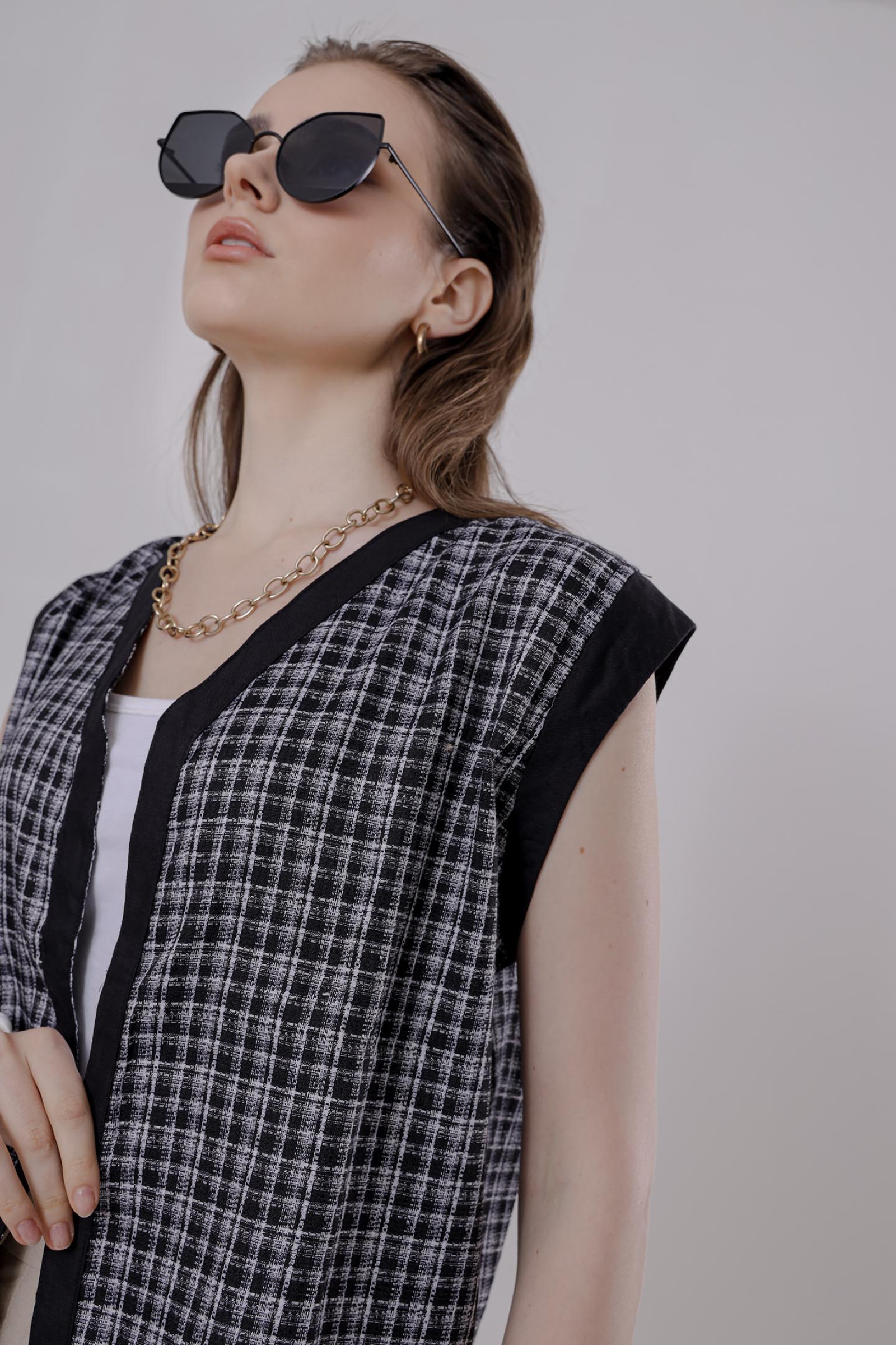 Milan Vest | Hava Indonesia