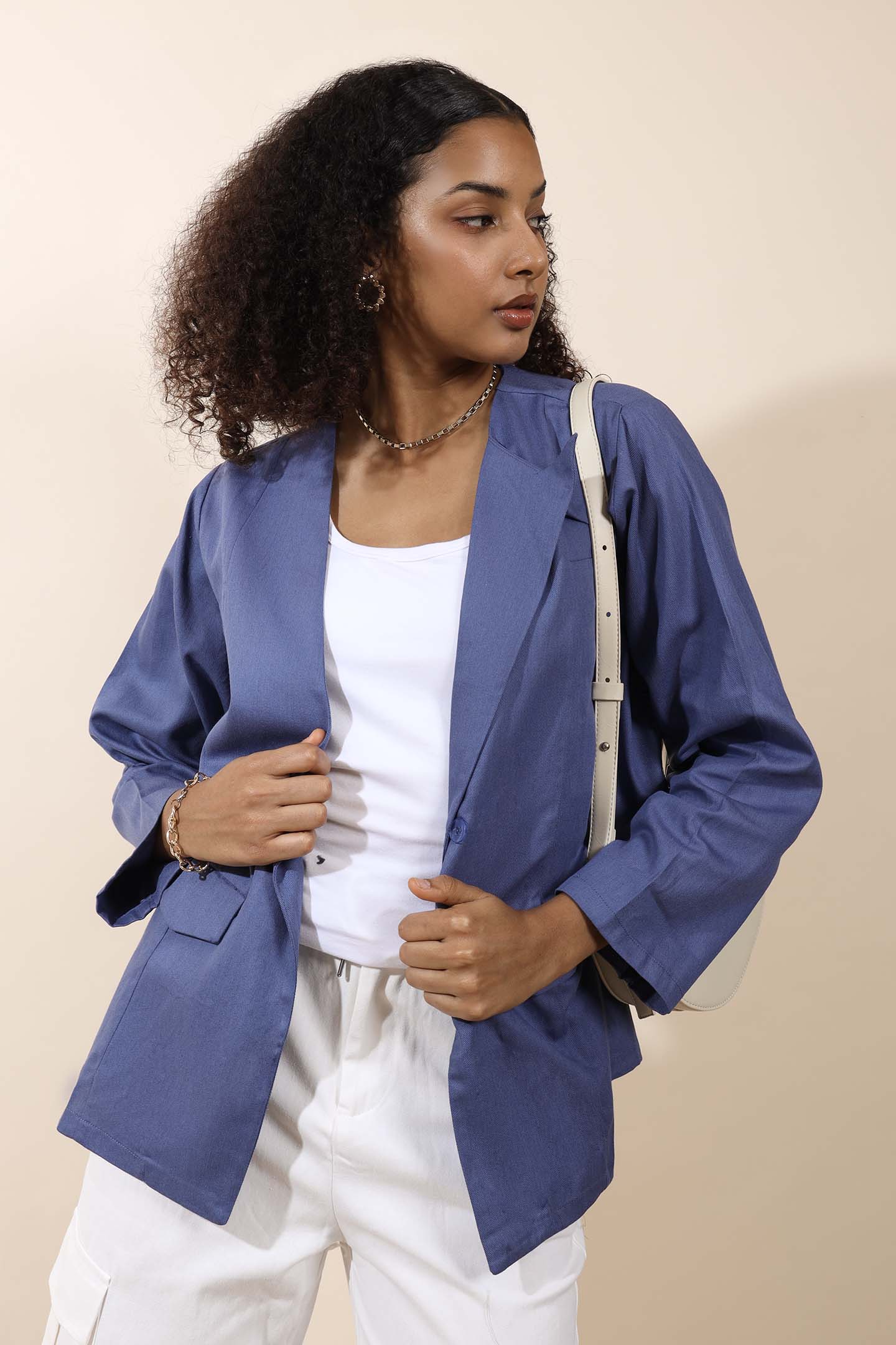 Riany Blazer | Hava Indonesia