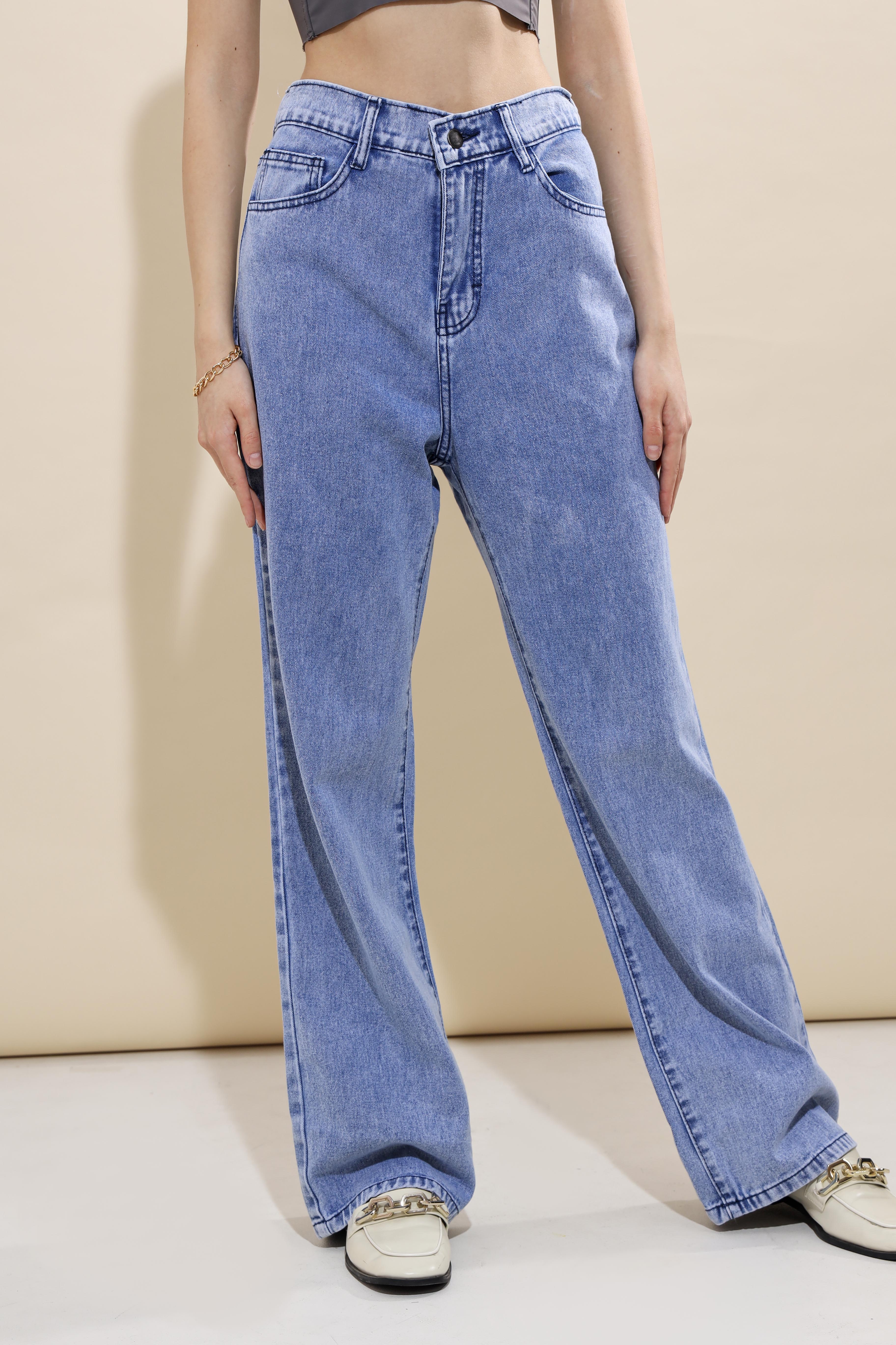 Veronika Jeans | Hava Indonesia