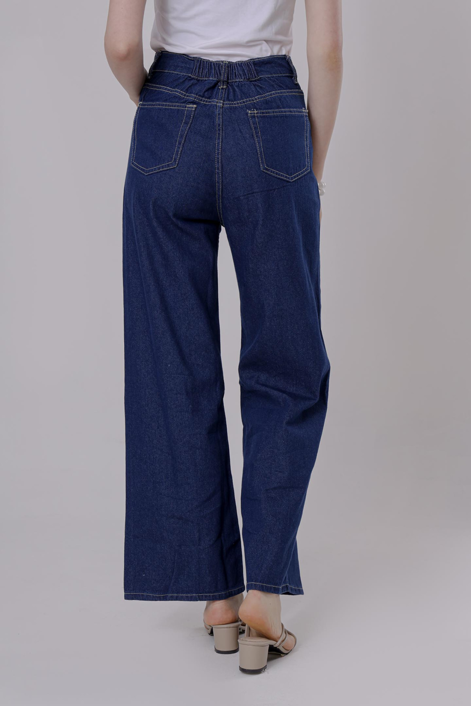 Wegi Jeans | Hava Indonesia